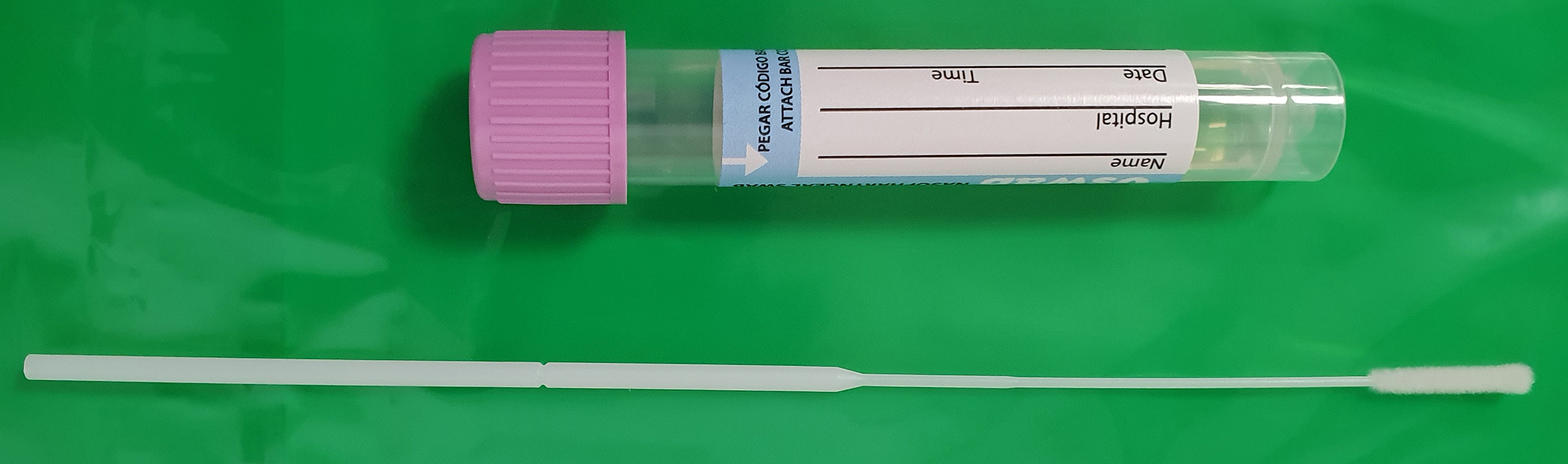 Toma de muestras nasofaríngeas para diagnóstico de COVID-19
